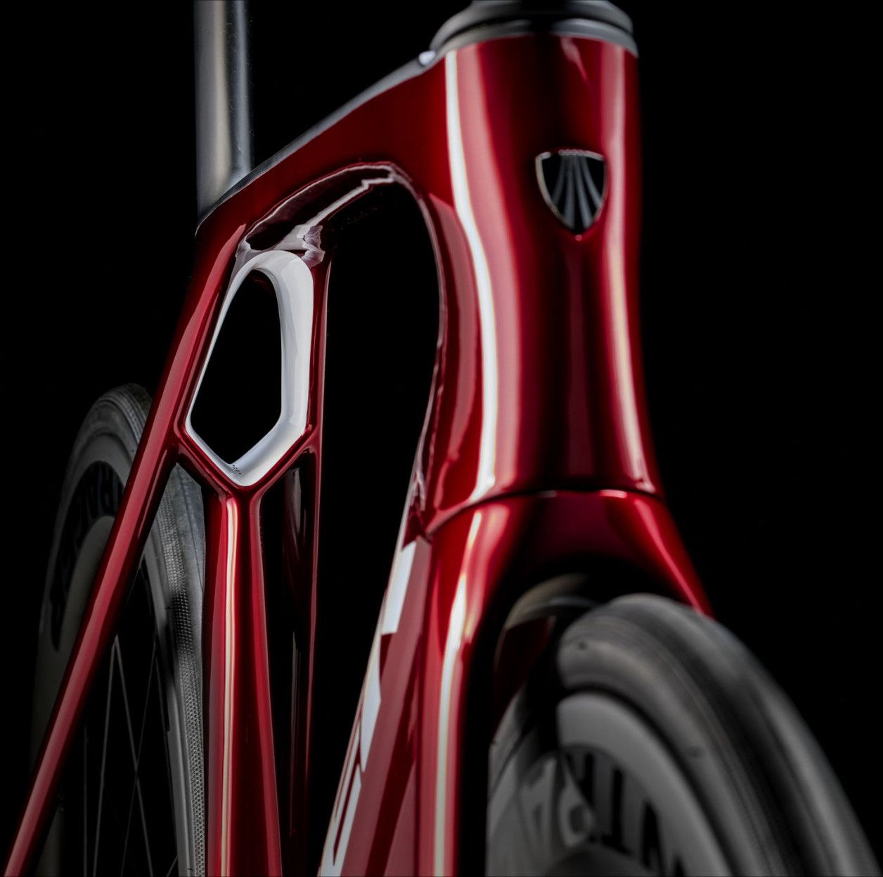 Vélo de Route Trek Madone SL 6 Shimano 105 Di2 12V 700 mm Rouge Gén 7 ...